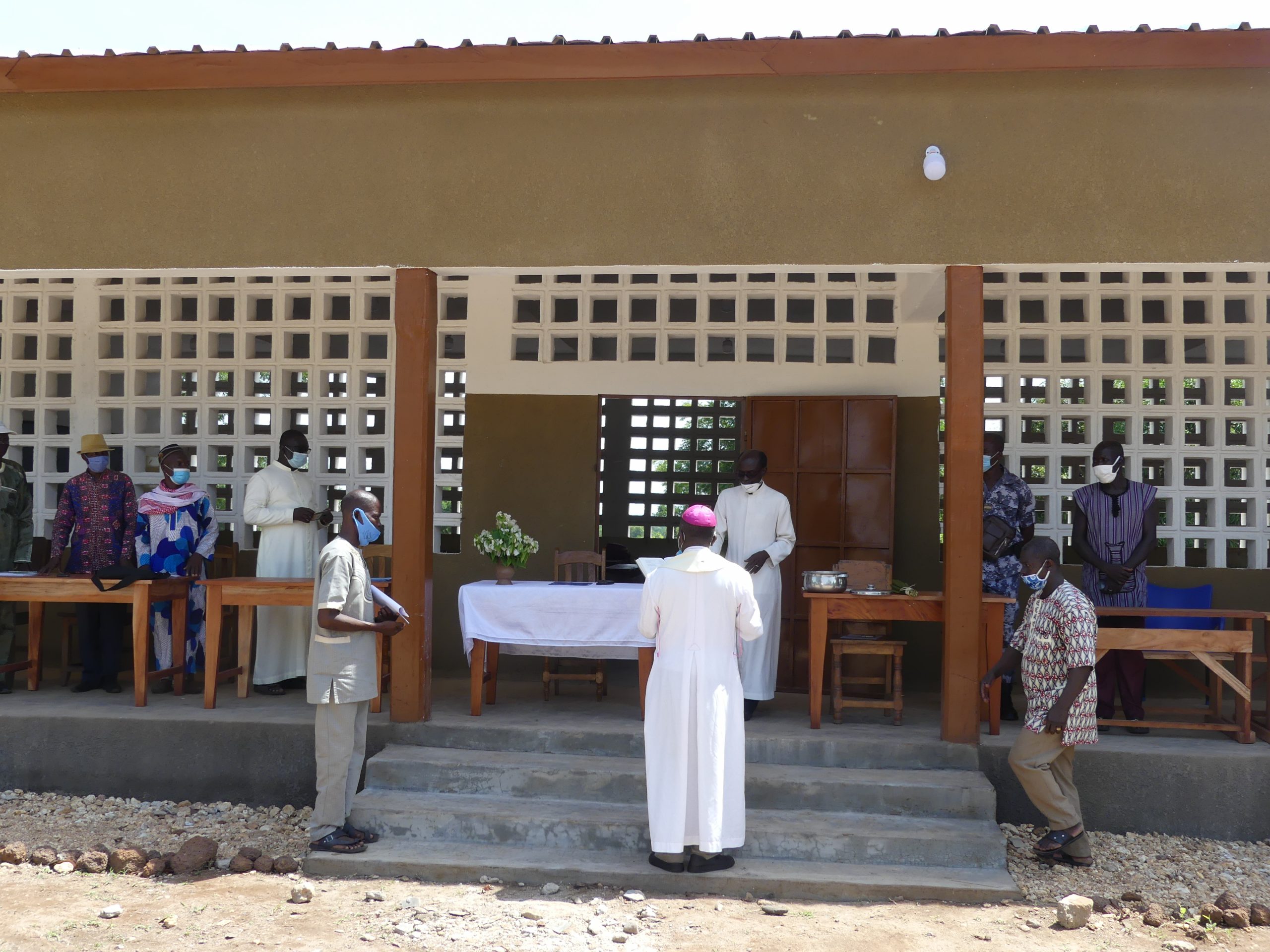Bénédiction d’un nouveau bâtiment scolaire ( au complexe St Antoine de ...